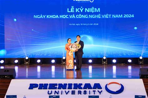 Trường Đại Học Phenikaa Tôn Vinh Tập Thể Cá Nhân Xuất Sắc Trong Nghiên