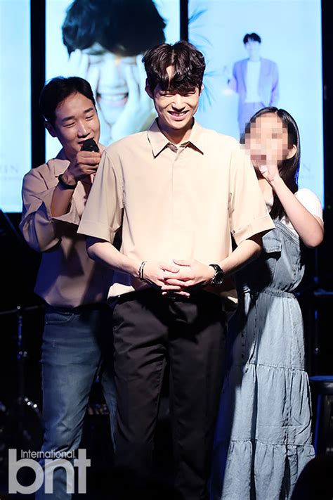 Bnt포토s 권태은 셀카부터 목걸이 선물까지 이 남자의 팬서비스란 Bnt뉴스