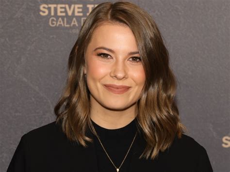 Bindi Irwins Daughter Grace Takes This One Activity ‘very Seriously