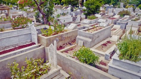 Man Arrested In Lahore For Killing Burying American Wife