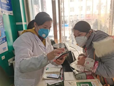 小小药丸大大温暖！来宾药店免费赠退烧药给急需市民澎湃号·政务澎湃新闻 The Paper