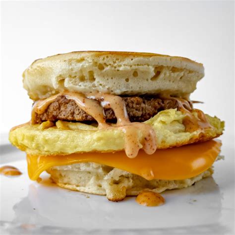 Vegan Mcgriddle Food Vegan Sandwich Sausage Breakfast Sandwich