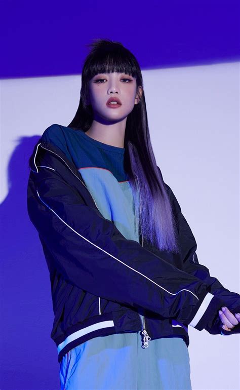 G Idle Minnie X Yuqi For Acbf 22fw Collection Kpopping