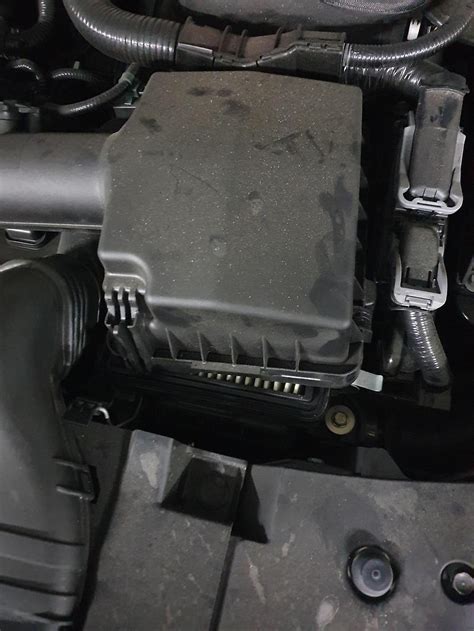 자동차 엔진에어필터 셀프교체 혼다 어코드 10세대