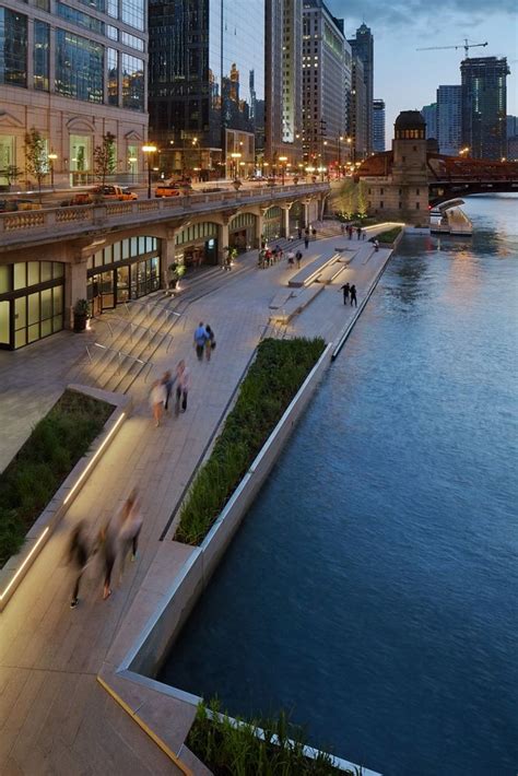 Gallery Of Chicago Riverwalk Opens To The Public Returning The City To