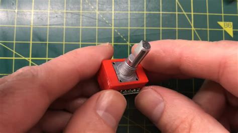 Magnetic Angle Sensor Mods Make Encoder Better For Blasting Hackaday