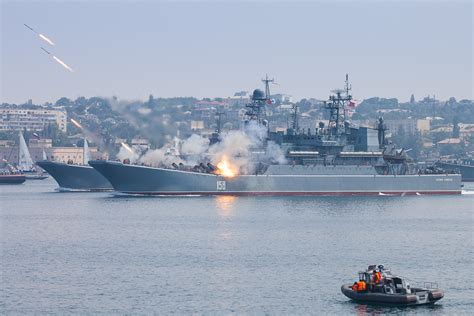 День Черноморского флота ВМФ России Когда установили праздник Новая