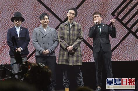 Dear Jane奪叱咤組合銅獎 楊洛婷真空裝賀老公火辣爆燈 星島日報