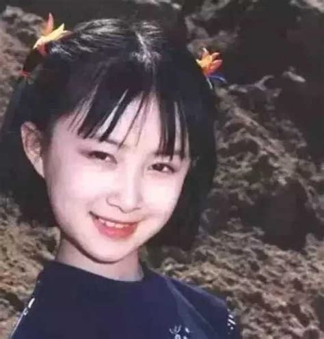 和宋祖儿闹掰，舒畅微博狂捧另一表妹，但粉丝却不买账凤凰网娱乐凤凰网