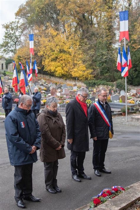 Cérémonie en hommage aux Français tués en Afrique du Nord