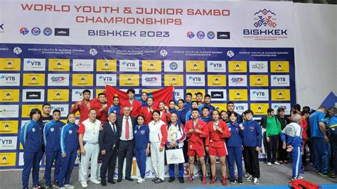 Самбо бөхийн ДАШТ ээс манай дөрвөн тамирчин медаль хүртлээ