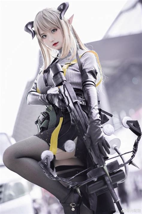 Meteorite Cosplay By 糊糊 Rarknights