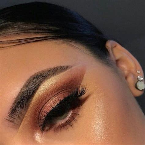 12 Glam Night Out Makeup Ideas Skin Makeup Eye Makeup Makeup Looks