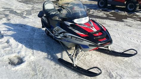 Polaris 600 Edge Touring 600 Cm³ 2004 Jyväskylä Moottorikelkka