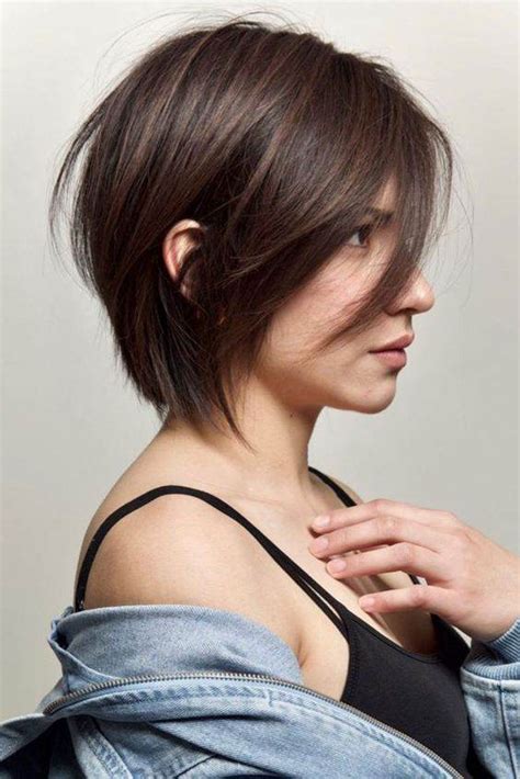 25 Chic Long Pixie Hairstyles For Boss Ladies