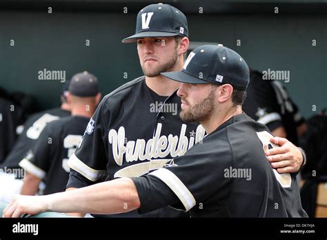 June 24 2011 Omaha Nebraska Us Curt Casali 9 And Andrew