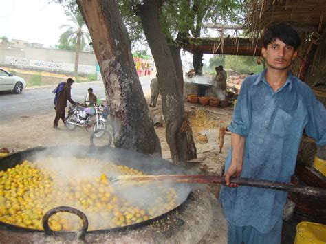 Akram Abid Dera Ismail Khan Most Popular Dhakki Dates From Dera