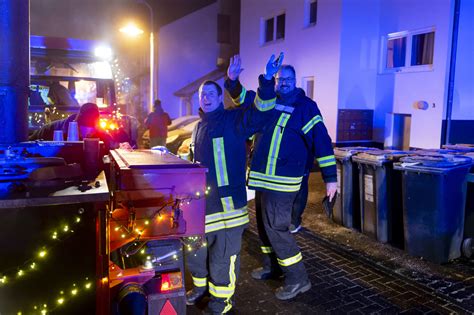 Weihnachtsleuchten Bilder Feuerwehr Fernwald Annerod