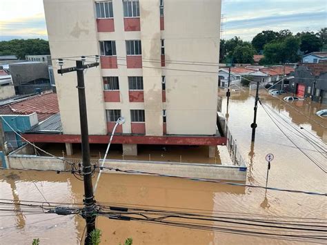Fortes chuvas causa mortes e estragos em São Paulo