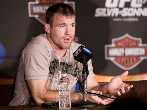 Download Matt Hughes Gesturing During Interview Wallpaper