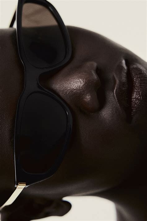 Womens Black Angular Sunglasses Handm Ca