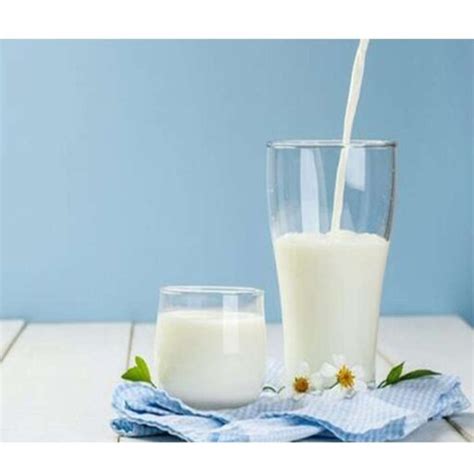 خرید و قیمت شیر پاکتی کوچک پگاه 200 میلی از غرفه هایپر مارکت پارسا