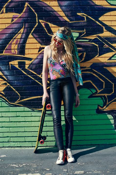 90s Rock N Roll Fashion Rock And Roll Fashion Retro Fashion
