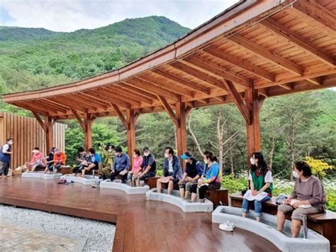 거창항노화 힐링랜드 산림치유·숲 해설 프로그램 운영 아시아경제