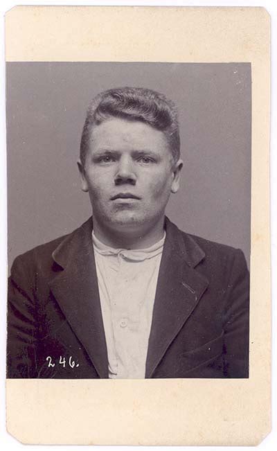 Ernst Hugo Leonhardt Johnsson Genealogisk Forlag