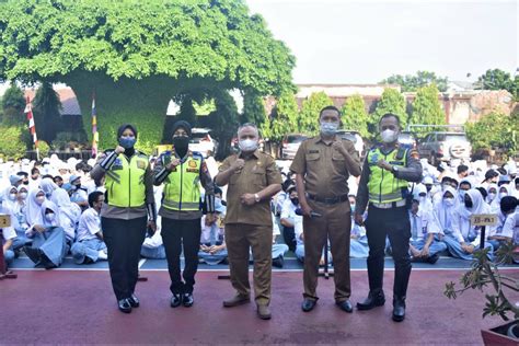 SMAN DEPOK UNGGUL DALAM PRESTASI RELIGIUS INOVATIV DAN BERWAWASAN LINGKUNGAN