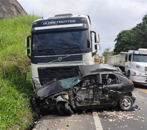 Três Pessoas Morrem Em Grave Acidente Na Br 101 Em João Neiva