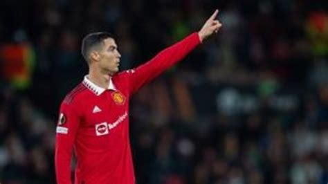 Cristiano Ronaldo Olvida Su Clásico Festejo De Gol Ahora Celebra Así