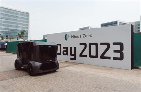 Minus Zero Start Up Unveils Zpod Indias First Driverless Vehicle