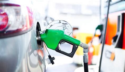 El Consumo De Combustibles De Automoción Cae Un 185 Interanual Fiar