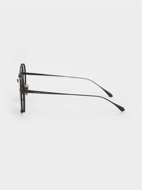 Black Sunglasses For Women Shop Online Charles And Keith My