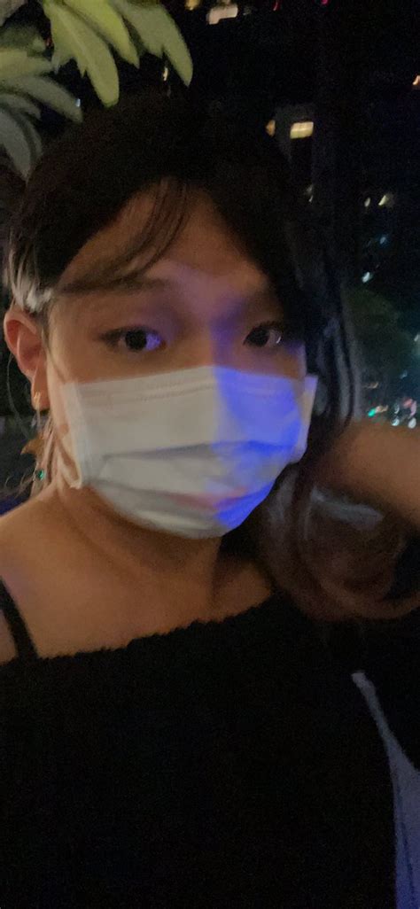 大家要把口罩戴好喔 疫情當下需要大家一起努力 繼續滾床睡覺去 https t co 07ALoHipYt 偽娘 女裝 女裝男子 男