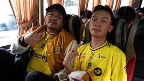 Coach Yeb Jadikan Butsss Target Utama Saat Gabung ONIC Esports ONE Esports Indonesia