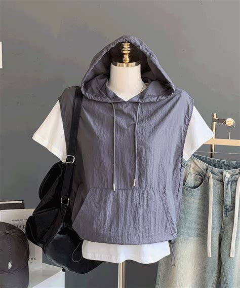 걸치기좋은 데일리힙🎧 바스락후드조끼경량후드조끼 고프코어테크웨어캐쥬얼힙여름조끼 베이직핏기본핏 바스락 나일론 경량 후드 바람막이 조끼 R906 바스락후드조끼