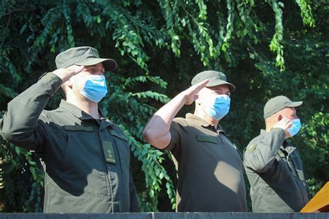 👍Молоді лейтенанти поповнили ряди Військова частина 3029 НГУ До 9⃣ го полку оперативного