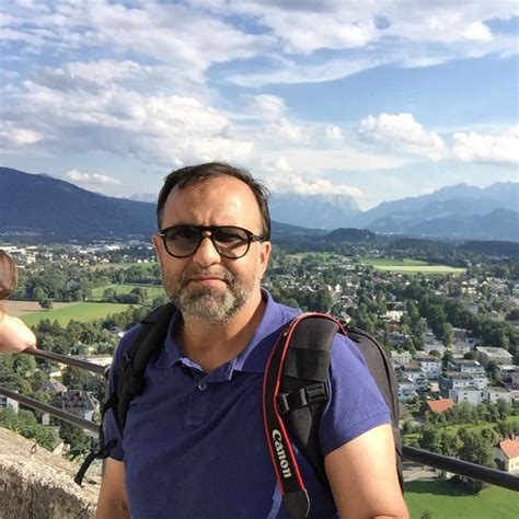 Furqan Hasan Khan Medium
