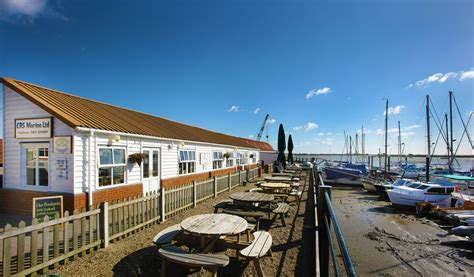 Tiptree Tea Room At The Lock Maldon Tea Room In Maldon Maldon