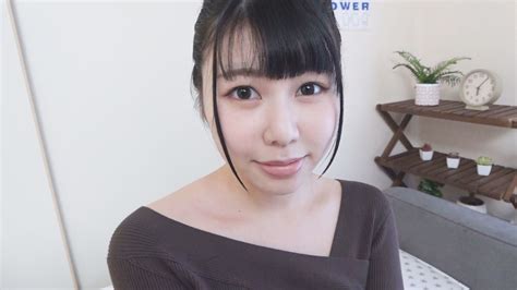 ＃潮吹きド変態娘 ＃早苗（20ちゃい） ＃某国立大学在籍の清楚なお嬢様 ＃厳格な親のもと真面目に生きてきた反動で覚醒する ＃貧乳スレンダー