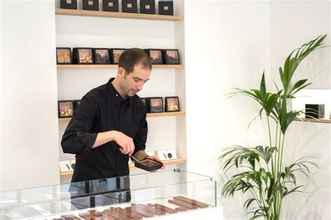 VO Pâtisserie chocolats Une adresse gourmande Haut de gamme à Issy