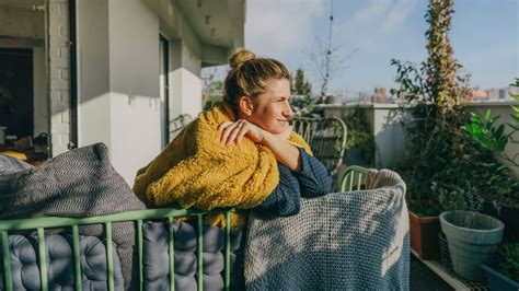 Why Do I Have A Sore Scalp 7 Reasons Why Your Hair Hurts Woman Home