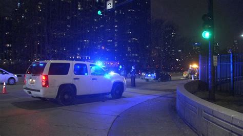Pedestrian Hit By Vehicle On Lake Shore Drive Dies Overnight Officials