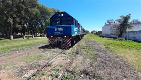 Un Tren Embistió Y Arrastró Varios Metros A Un Auto En Metán Voces