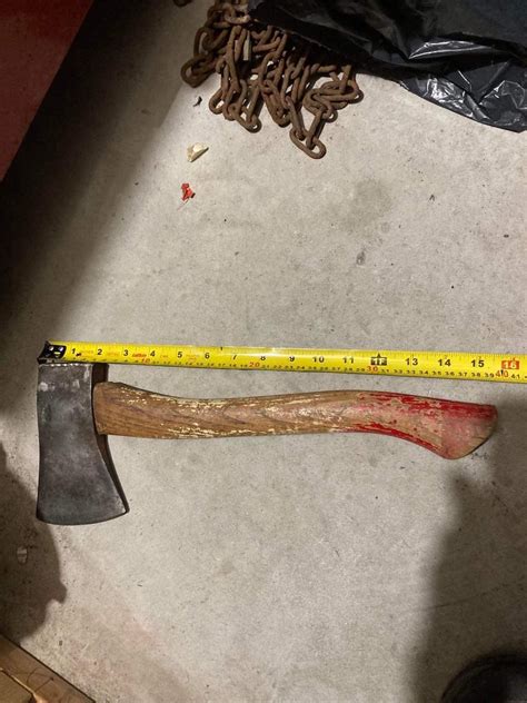 Any Idea On This Axe Hatchet R Axecraft
