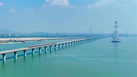 中国首条时速350公里跨海高铁开通运营凤凰网
