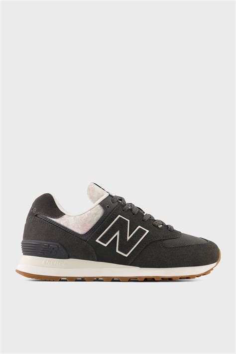 Женские черные кроссовки 574 V2 New Balance WL574WC — MD-Fashion