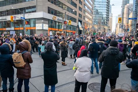 Toronto Anti Pipeline Protest In Solidarity With The Wet`suwet`en